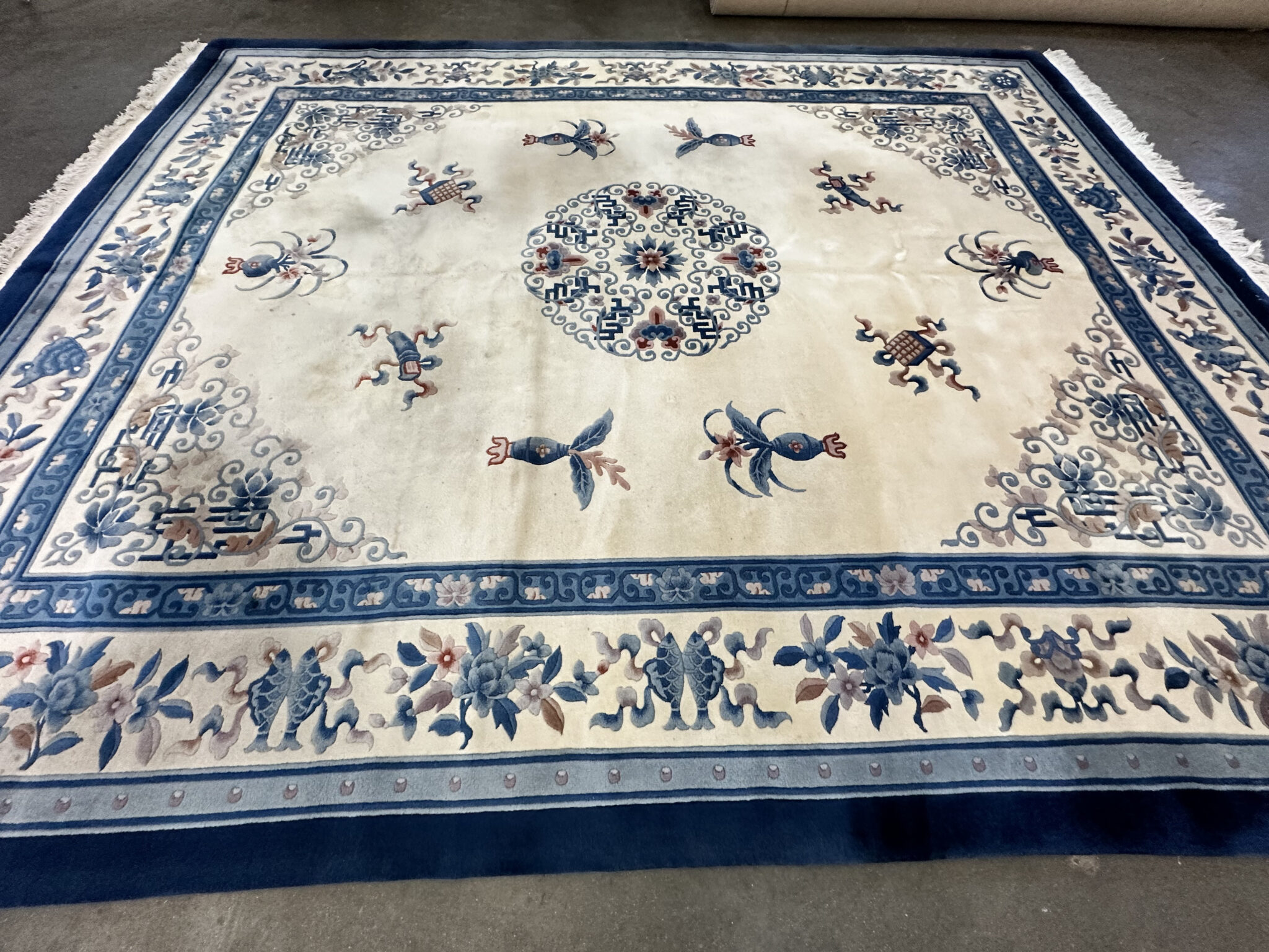 Rug Vs Carpet – What’s The Difference? | Ahmadi Rug Chicago